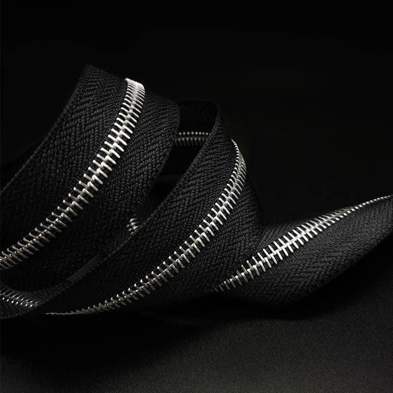 YAB - EUZOR Brass Zipper Manufacturer and Suppliers