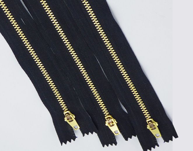 YAB - EUZOR Brass Zipper Manufacturer and Suppliers